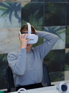 VR Training: The Ultimate Guide for Top Enterprises in 2025